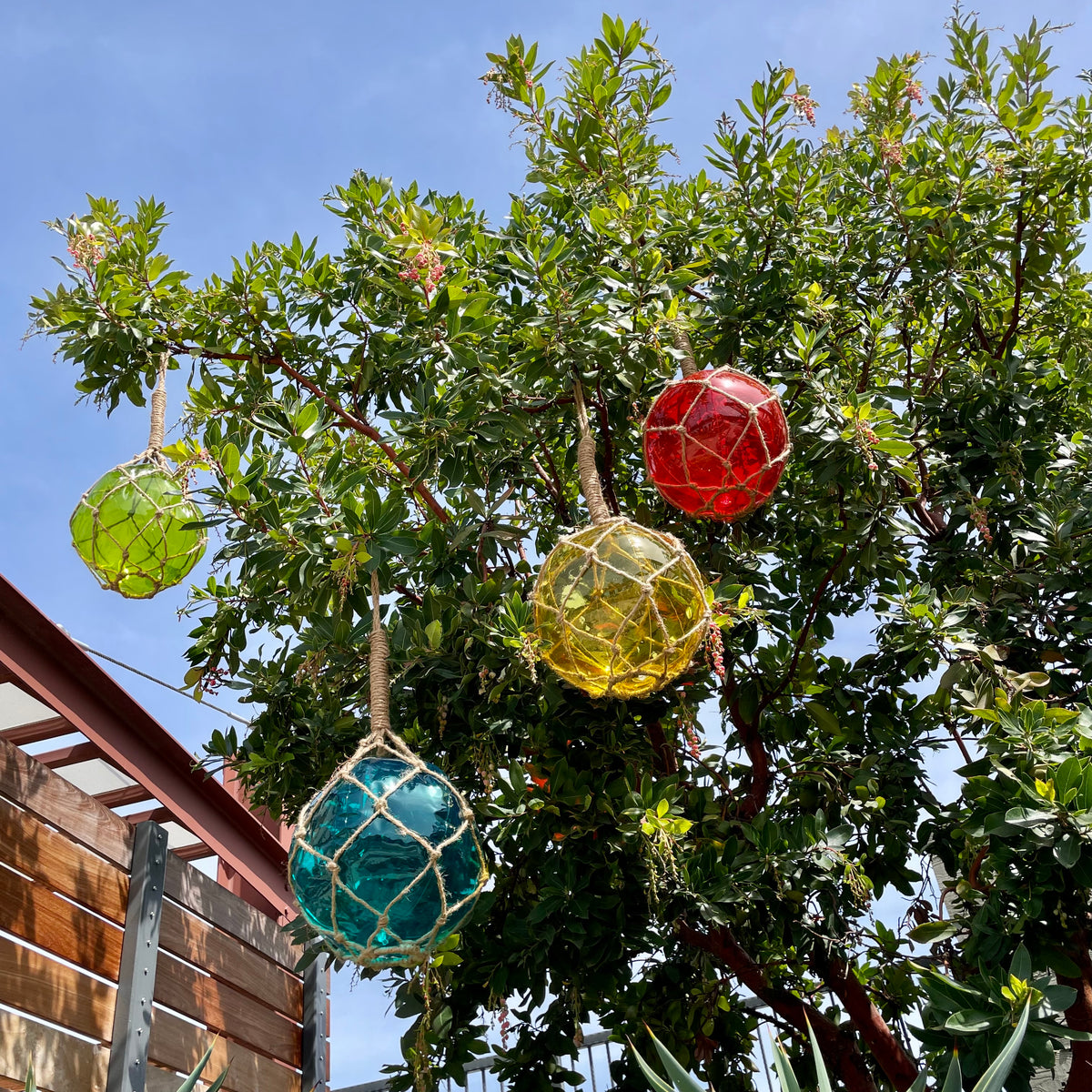 Tiki Float - Yellow - Ready to Ship! (FREE SHIPPING in U.S.) – Tikiland ...